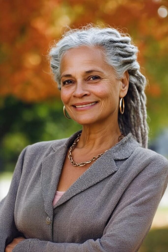 20 Picture Day Hairstyles That Flatter Older Women