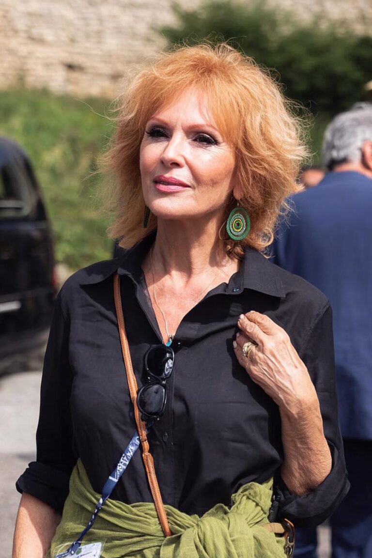 Project Hairstyles - Find the Latest Hairstyles for Women